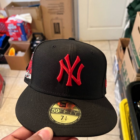 New Era | Accessories | New Era New York Yankeesmets Fitted Subway ...